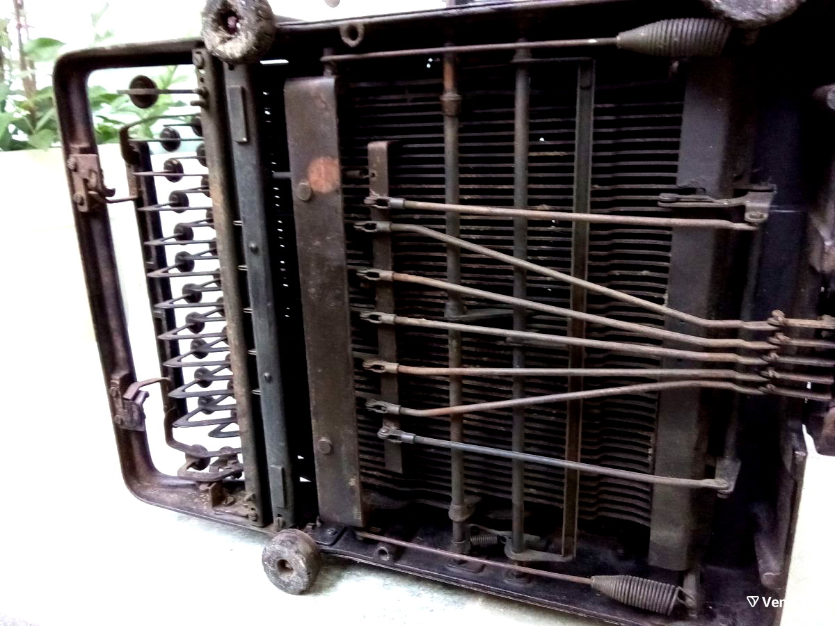 ΠΑΛΙΑ ΓΡΑΦΟΜΗΧΑΝΗ ΑΝΤΙΚΑ REMINGTON - € 1.500,00 - Vendora