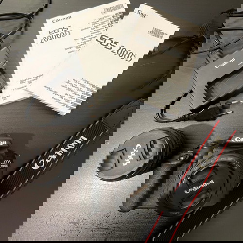 Canon EOS 2000D Double Kit σαν καινούργιο - € 380,00 - Vendora.gr