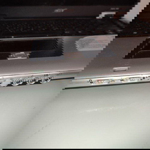 Laptop Acer διπύρηνο 2GB RAM… - € 20,00 - Vendora.gr