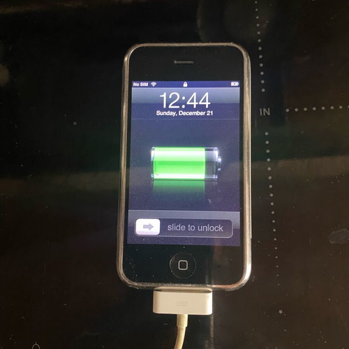 IPhone 2g 1ης γενιάς 8gb συλλεκτικό σαν… - € 200,00 - Vendora.gr