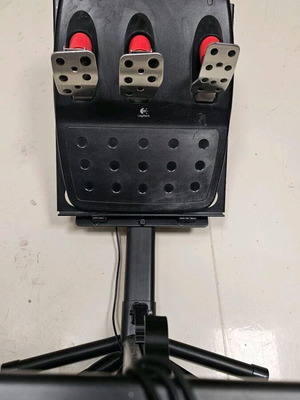 Τιμονιέρα Logitech G27 σαν καινούργιο,… - € 100,00 - Vendora.gr