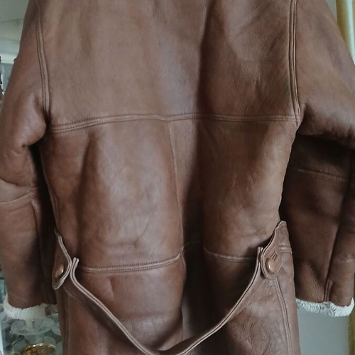 Μουτον shearling μεταχειρισμένο καφέ,… - € 70,00 - Vendora.gr