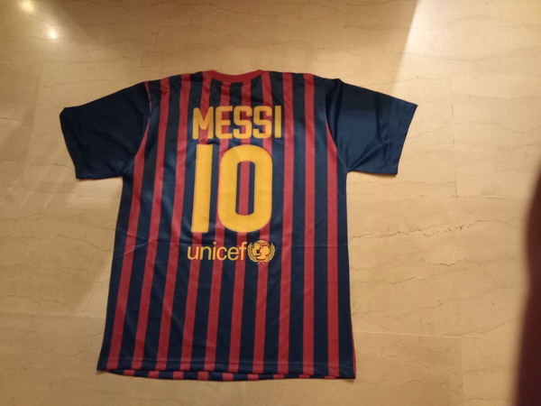 messi φανελα μιντιουμ μπαρτσελονα - € 20,00 - Vendora.gr