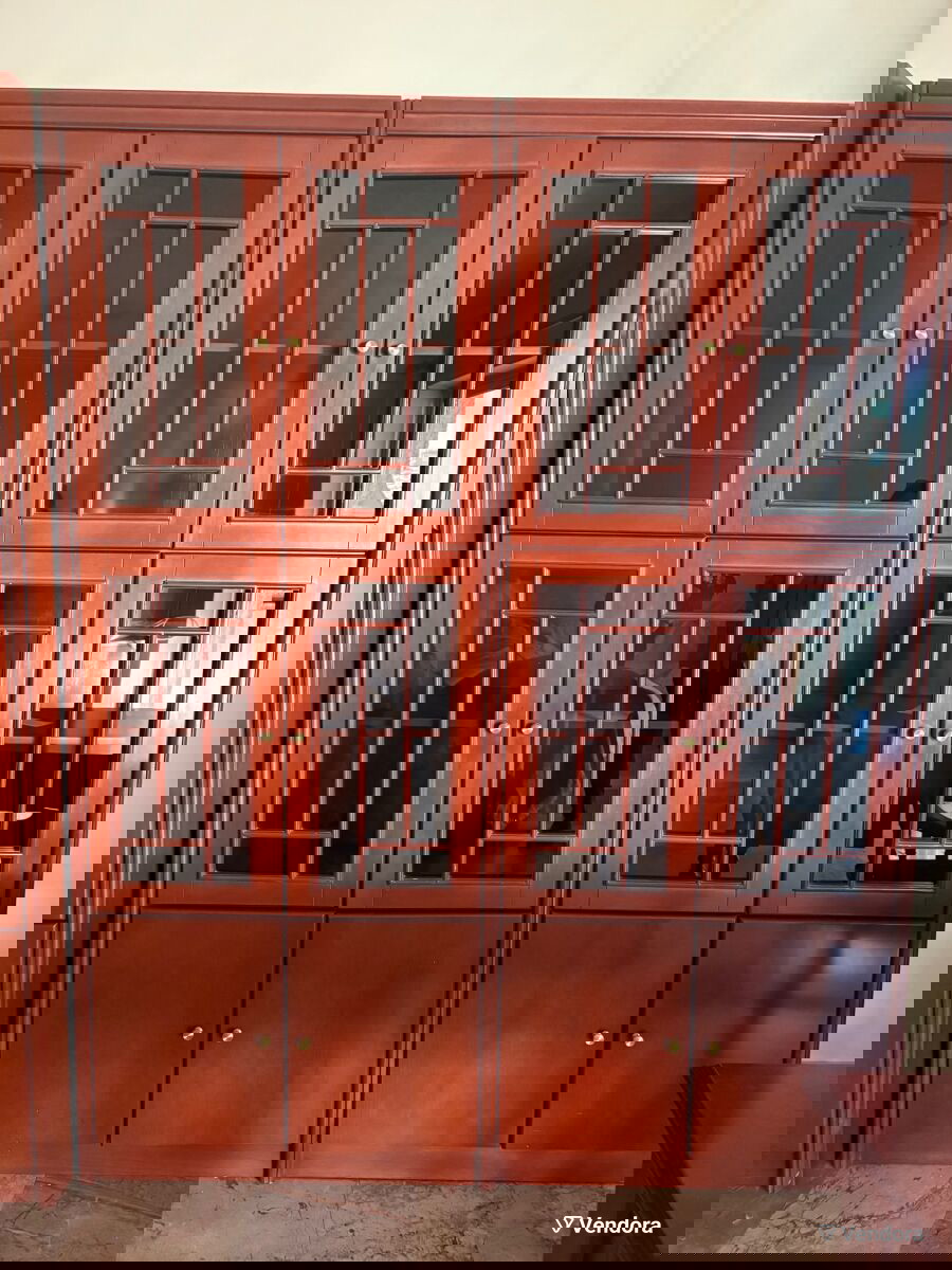 Σύνθετο σαν καινούργιο 2,10x2,00 - € 200,00 - Vendora.gr