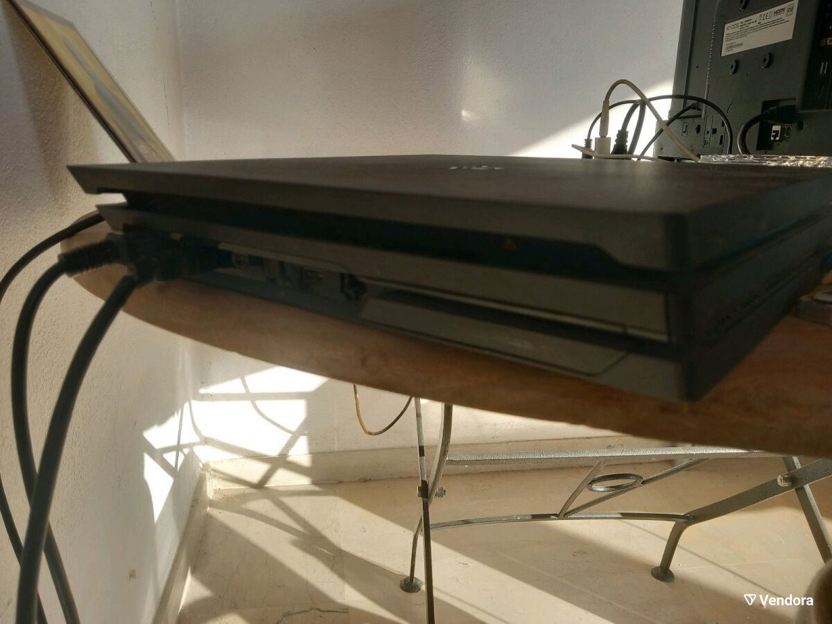 Ps4 Pro 1 terabyte με 6 παιχνίδια σαν… - € 220,00 - Vendora.gr