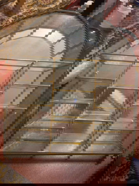 Μίνι βιτρίνα μπρούτζινο Σπανιο - € 80,00 - Vendora