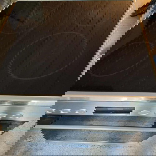 Φούρνος Bosch inox σαν καινούργιος με… - € 330,00 - Vendora.gr