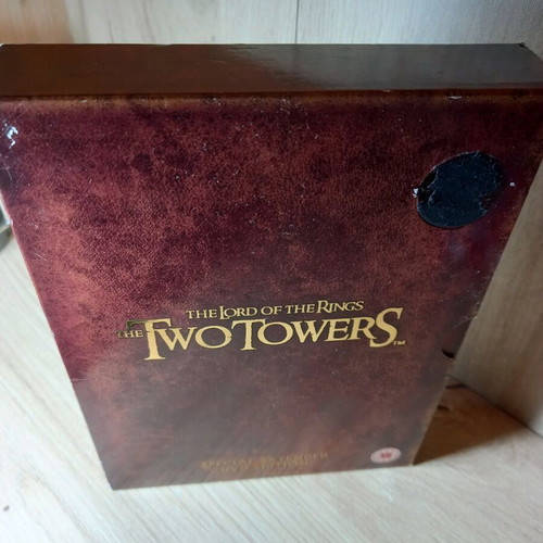 The Lord of the Rings: The Two Towers… - € 10,00 - Vendora.gr
