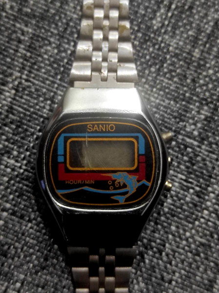 Ψηφιακό sanio vintage ρολόι unisex - € 5,00 - Vendora