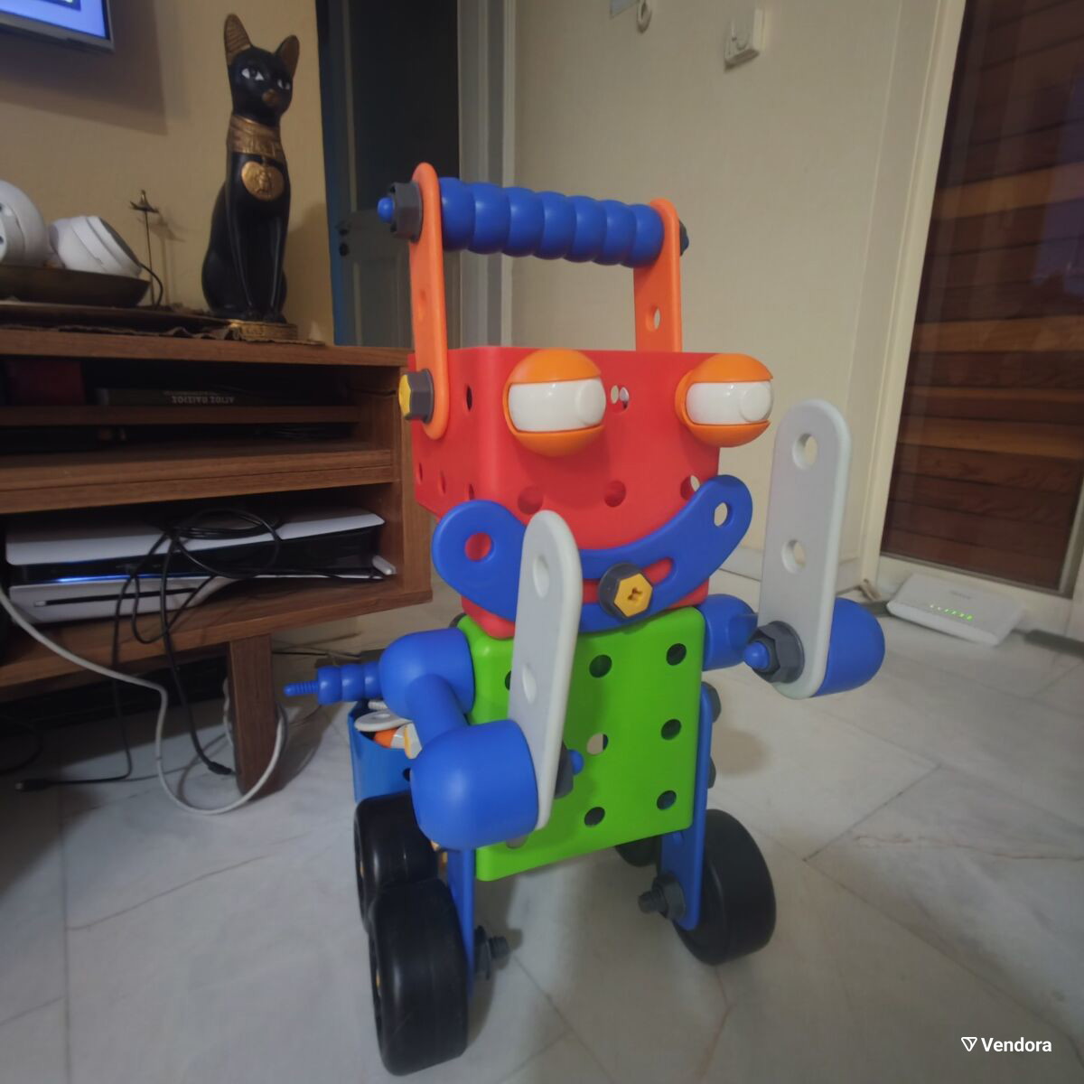 Elc robots σαν καινούργιο για έξυπνα παιδιά - € 8,00 - Vendora.gr