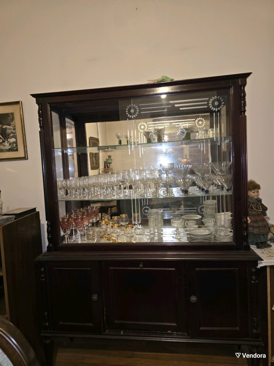 Σκρίνιο Vintage - € 90,00 - Vendora.gr