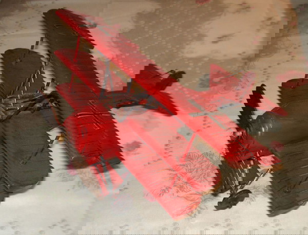 Метален самолет - € 48,00 - Vendora.gr