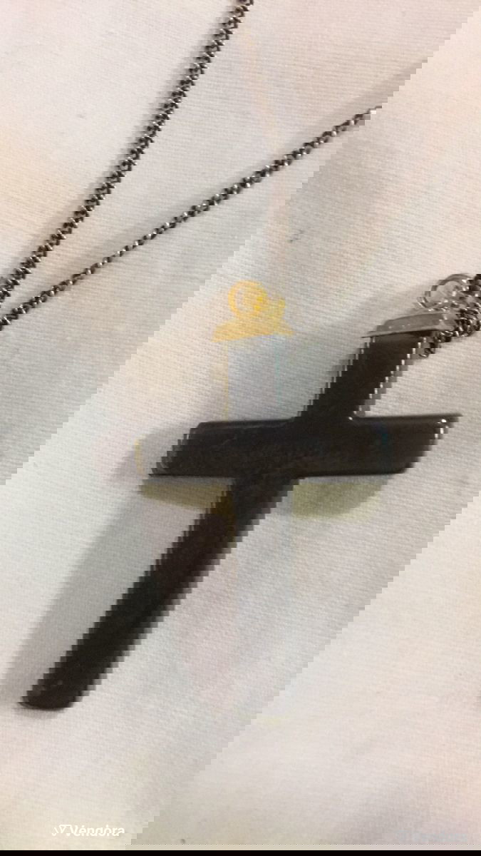 Σταυρος αιματιτης με επιχρυσο Χριστο. - € 15,00 - Vendora