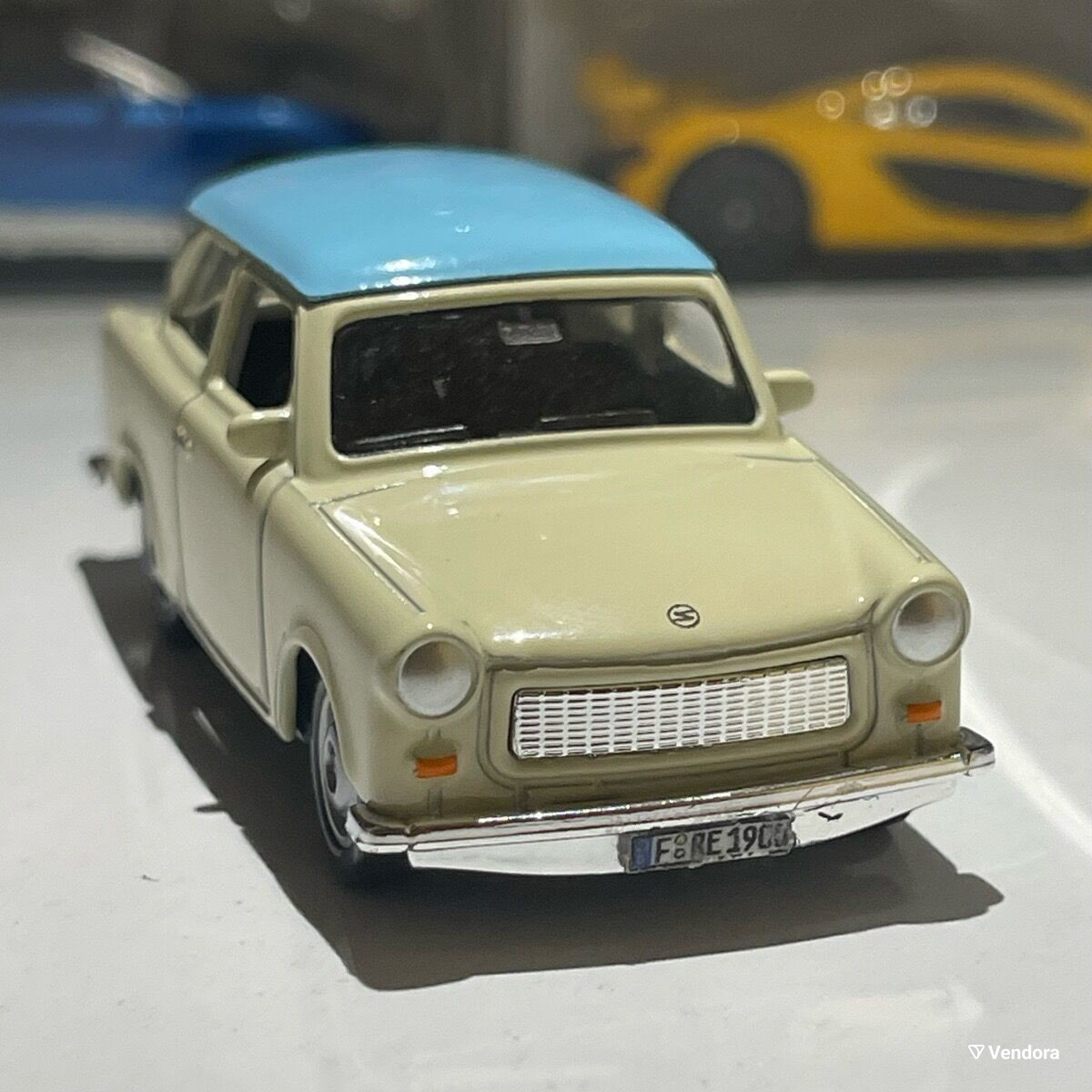 Custom Trabant 601 Scale Model - € 5,50 - Vendora.bg
