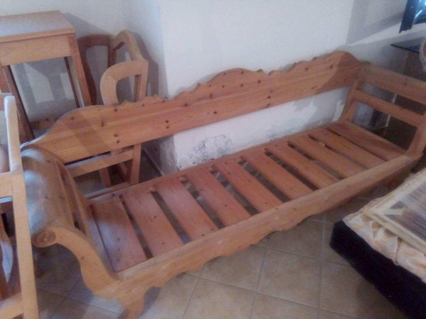 ΕΠΙΠΛΑ ΧΕΙΡΟΠΟΙΗΤΑ ΣΚΑΛΙΣΤΑ VINTAGE - € 800,00 - Vendora