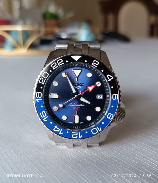 Seiko Mod SSK003 GMT 41mm Silver Blue NH34… - € 250,00 - Vendora
