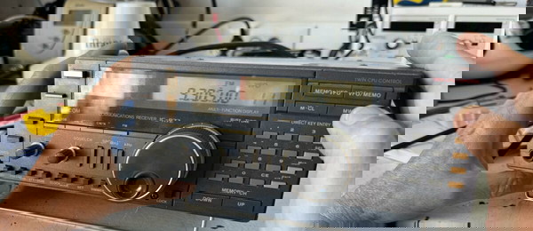 ICOM IC-R72 HF Receiver 30KHz-30MHz - € 290,00 - Vendora.gr