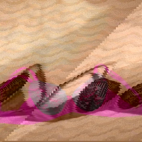 Σουτιέν μωβ μαύρο με ενίσχυση 60b… - € 3,00 - Vendora.gr