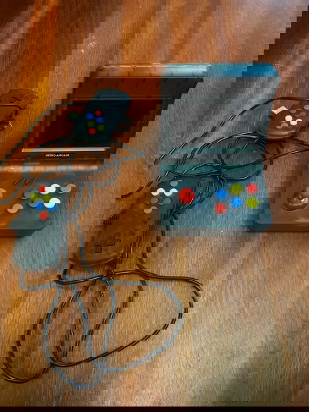 Retro arcade console - € 80,00 - Vendora