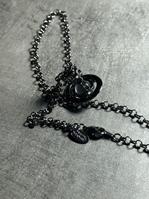 Vivienne Westwood Orb Pendant… - € 19,00 - Vendora.gr