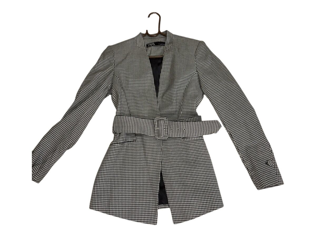 ZARA σακάκι με ζώνη XS σαν καινούργιο,… - € 28,00 - Vendora.gr