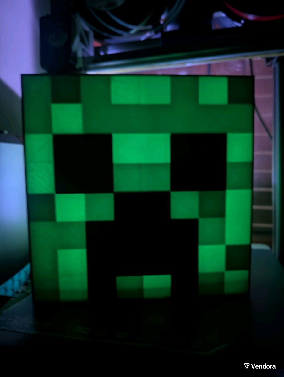 Λάμπα Minecraft Creeper 3D εκτυπωμένη με… - € 20,00 - Vendora.gr