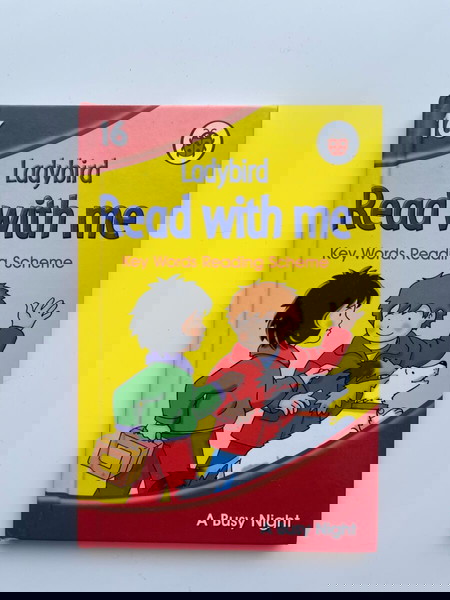 Ladybird read with me key words reading… - € 3,00 - Vendora.gr