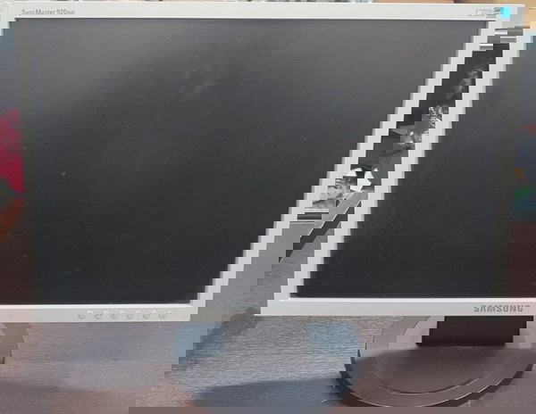 Samsung SyncMaster 920NW 19" Widescreen … - € 40,00 - Vendora.gr