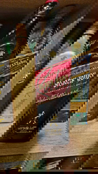 Johnnie walker Black Ruby 1Lt. - € 80,00 - Vendora.gr