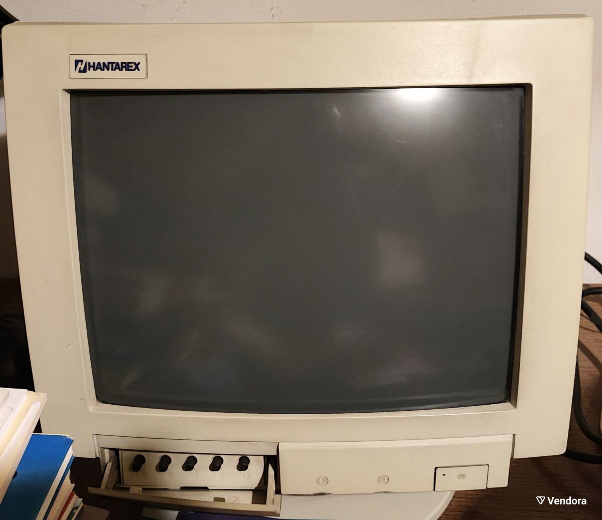 Hantarex CRT VGA Monitor έγχρωμο… - € 25,00 - Vendora.gr