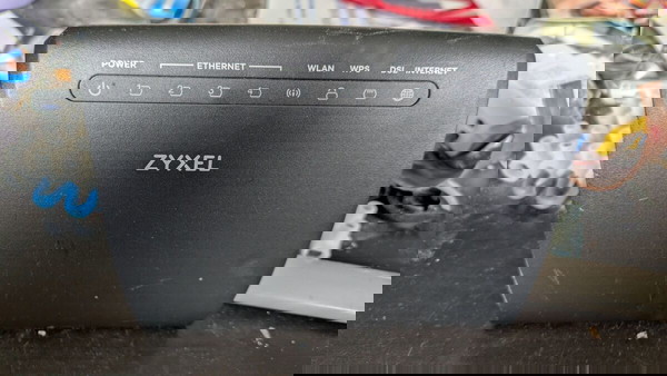 Zyxel VMG 1302 t11c - € 1,00 - Vendora.gr