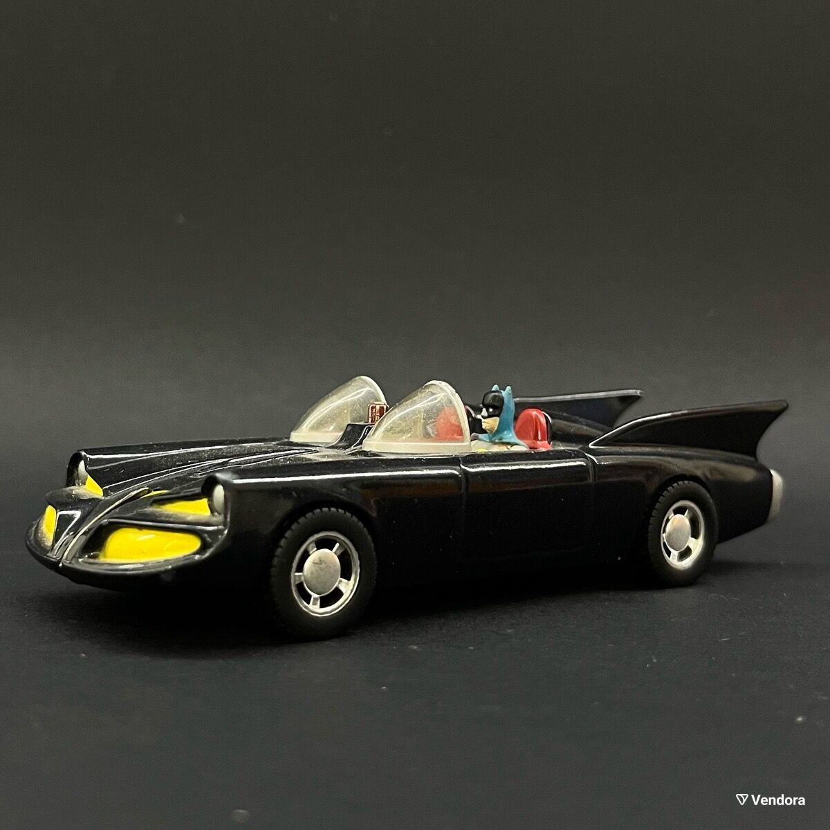 Corgi Batmobile 1966 μεταχειρισμένο με… - € 50,00 - Vendora.gr