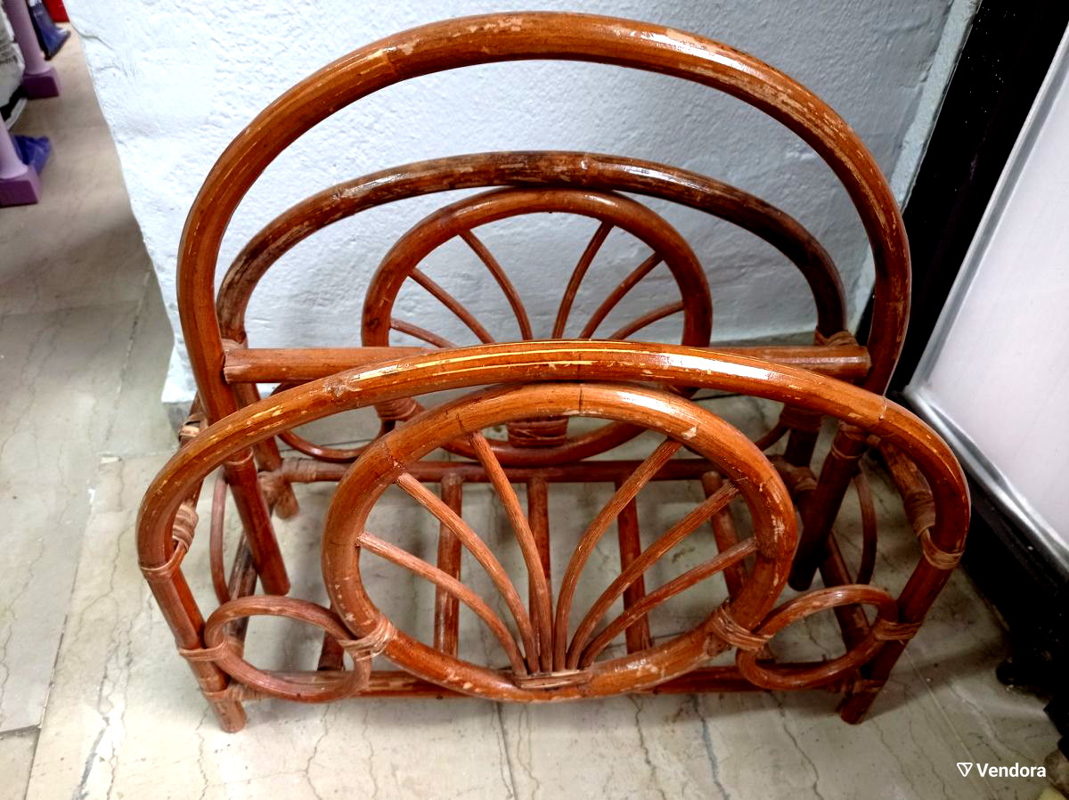 VINTAGE 80ς ΜΙΚΡΟΕΠΙΠΛΟ ΑΠΟ ΜΠΑΜΠΟΥ ΓΙΑ… - € 20,00 - Vendora