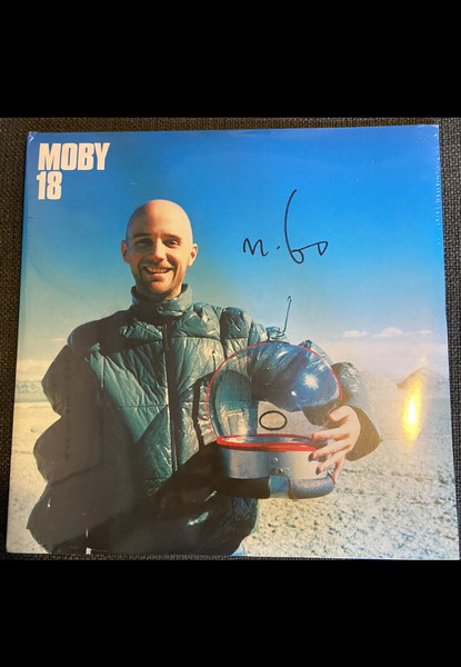 MOBY 18 SUPER RARE SIGNED VINYL SEALED - € 550,00 - Vendora.gr