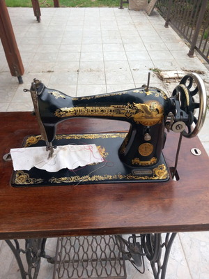 Ραπτομηχανή Singer αντίκα… - € 800,00 - Vendora.gr