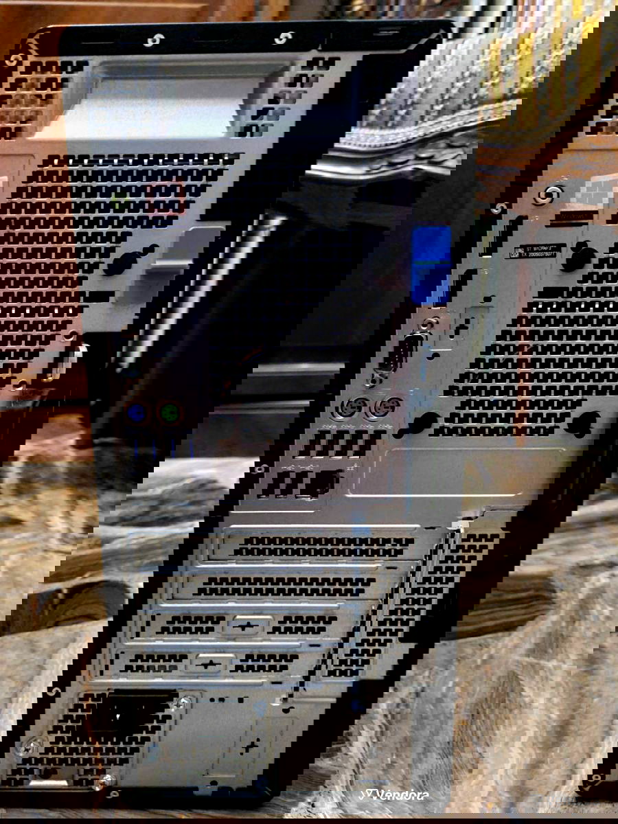 Dell Optiplex 7080 Tower - € 600,00 - Vendora