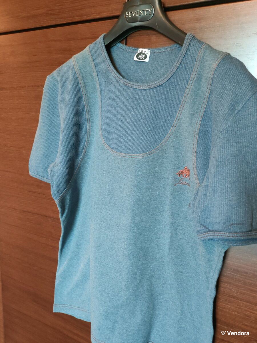 Μπλούζα T-shirt Nikos Apostolopoulos… - € 20,00 - Vendora.gr