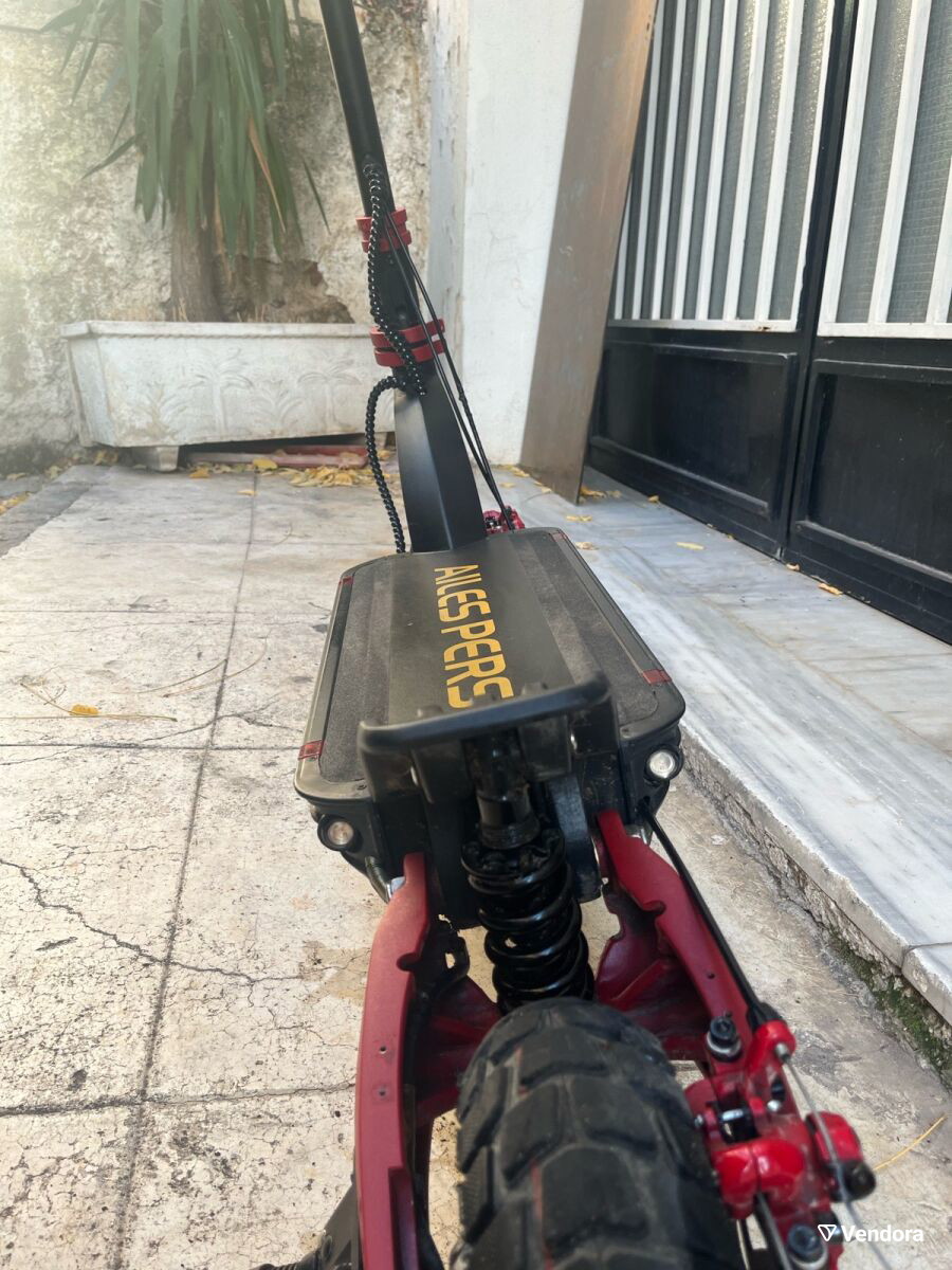 Ηλεκτρικό πατίνι E scouter 10 σαν… - € 300,00 - Vendora.gr