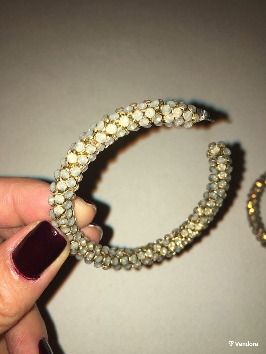 Swarovski πετρες /μεγάλοι bronze/έχει φύγει… - € 15,00 - Vendora