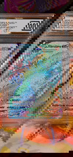 2020 Charizard VMAX Sword & Shield… - € 400,00 - Vendora.gr