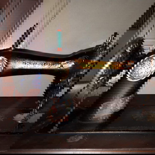 Ραπτομηχανή Singer συλλεκτική σαν… - € 300,00 - Vendora.gr