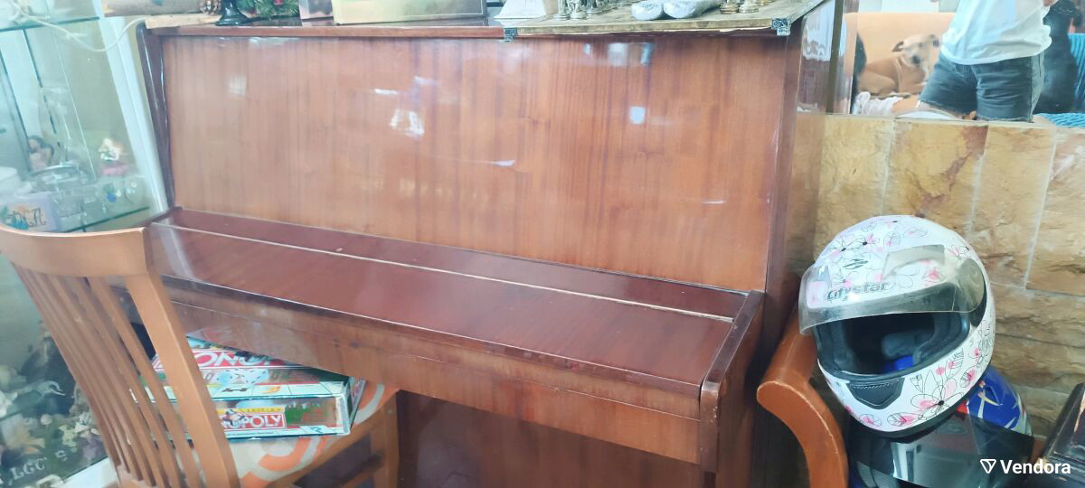 Πιάνο Tokkata σαν καινούργιο,… - € 220,00 - Vendora.gr