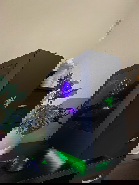 Razer Gaming PC Desktop/Editing Rig NZXT… - € 700,00 - Vendora