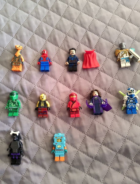 Lego Minifigures Marvel,Ninjago - € 30,00 - Vendora.gr