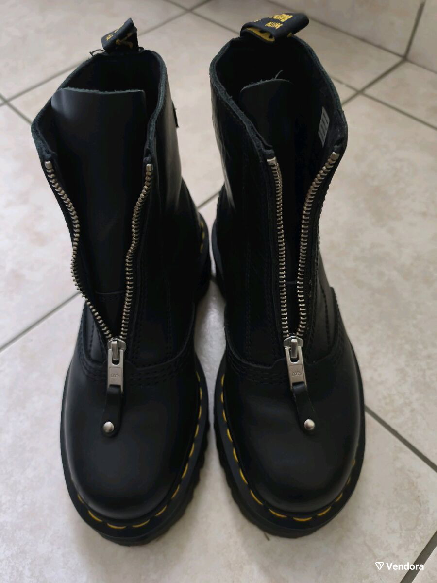 Μποτάκια Dr. Martens Jetta Sendal… - € 150,00 - Vendora.gr