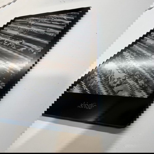 Kindle Paperwhite 11th Generation 16GB… - € 100,00 - Vendora.gr