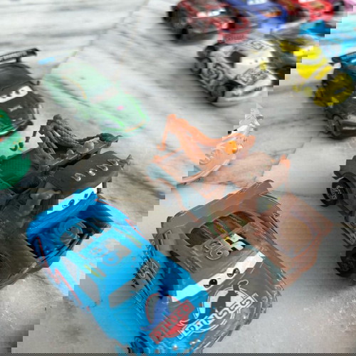 Αυτοκινητάκια Cars McQueen… - € 15,00 - Vendora.gr