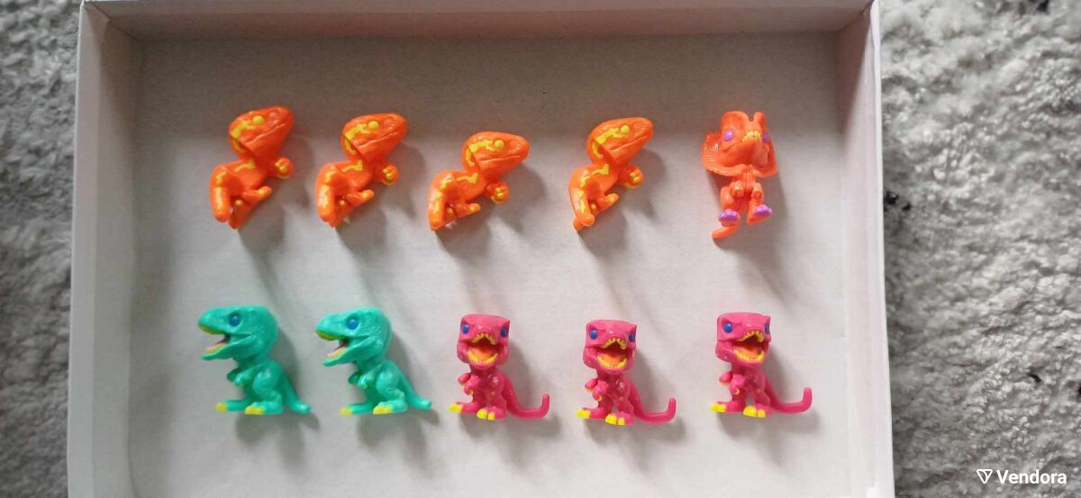 Kinder figures Dinosaurs Jurassic Park - € 22,00 - Vendora.gr