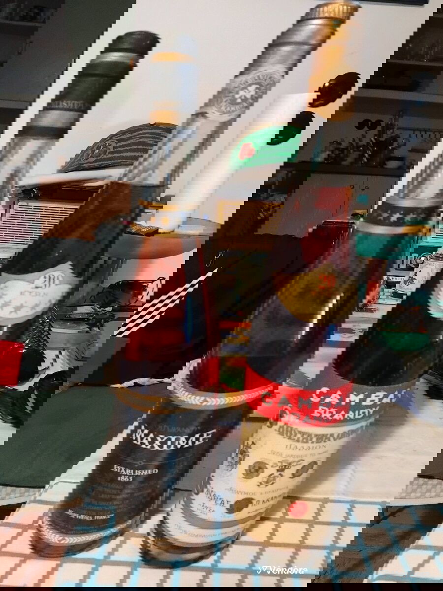 Brandy Maxime-Cambas σαν καινούργιο,… - € 65,00 - Vendora.gr