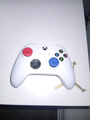 Xbox Series S σαν καινούργιο, 500GB, VR - € 140,00 - Vendora.gr